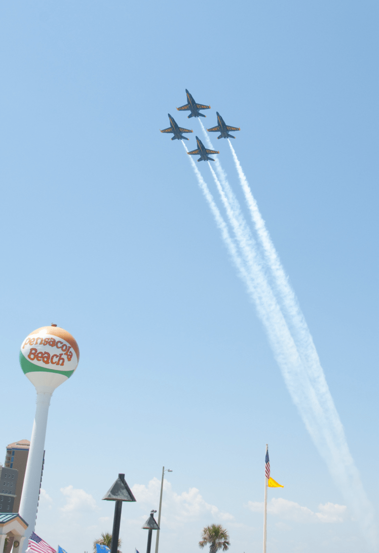 Top 5 Aviation Communities in the U.S. - FLYING Finance